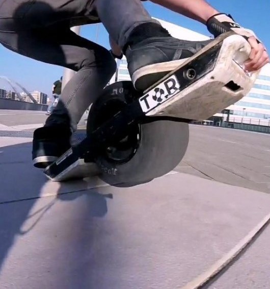 what it is to ride the board of a pro? - CustomWheel